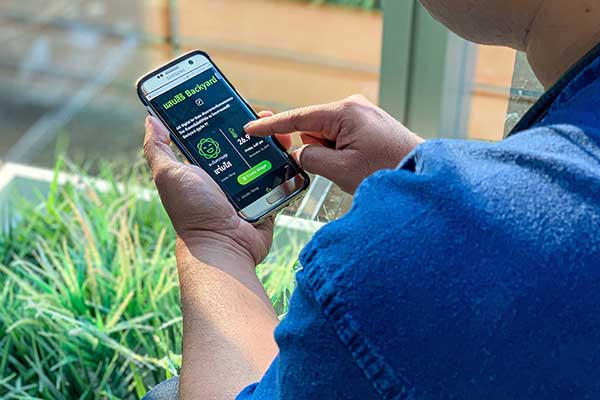 เอไอเอส หนุน iFarm สู่ Sansiri Backyard - TheReporterAsia