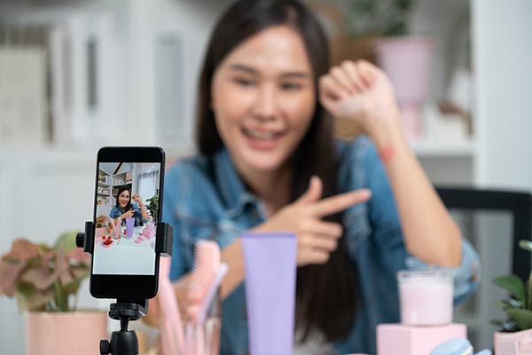 YDM ถอดกลยุทธ์คอนเทนต์ครีเอเตอร์ เทรนด์มาร์เก็ตติ้งมาแรงปี 2024 สูตร ...